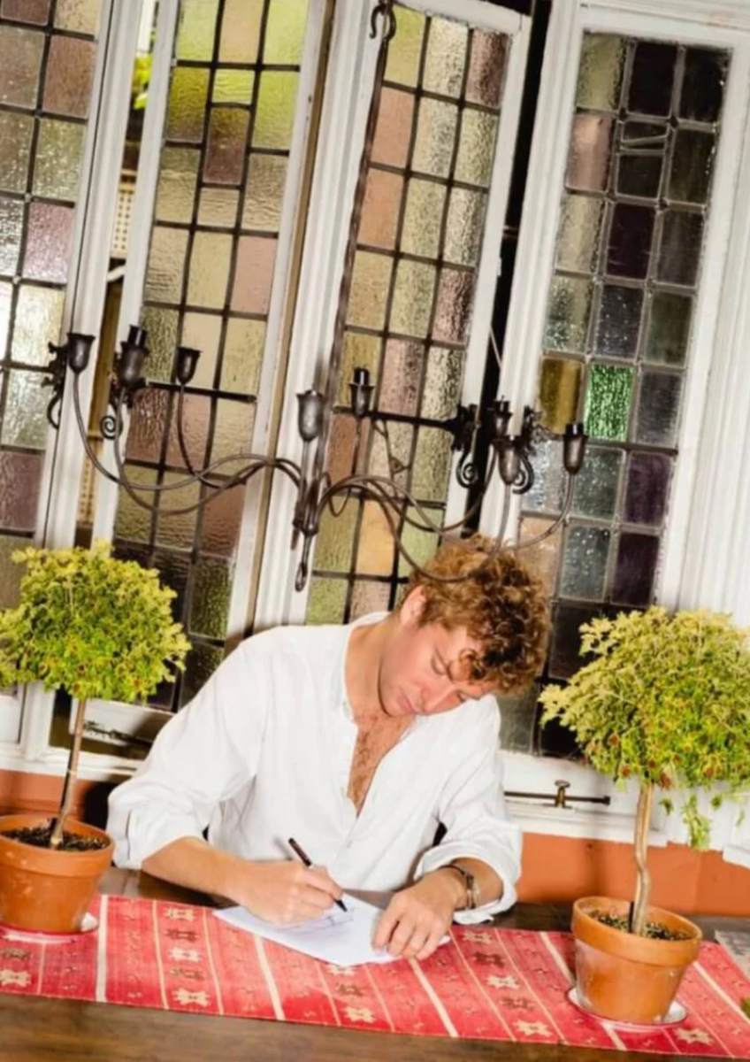 Meet Remy Renzullo, Decorator, NYC – Maison Flâneur