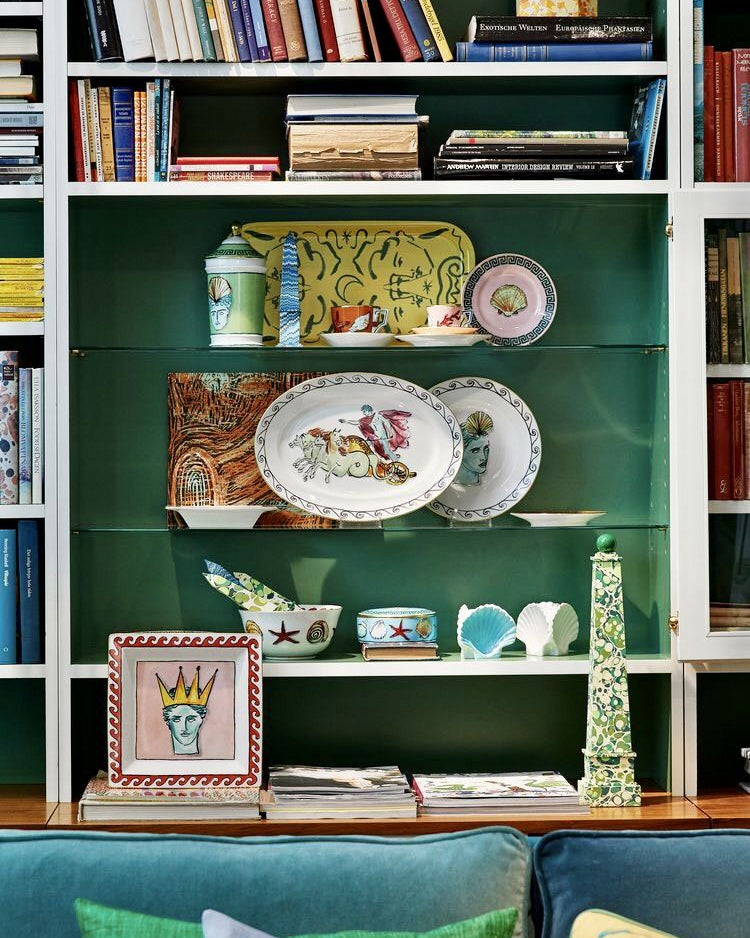 Modern Ways to Style Decorative Plates for Walls | Maison Flâneur
