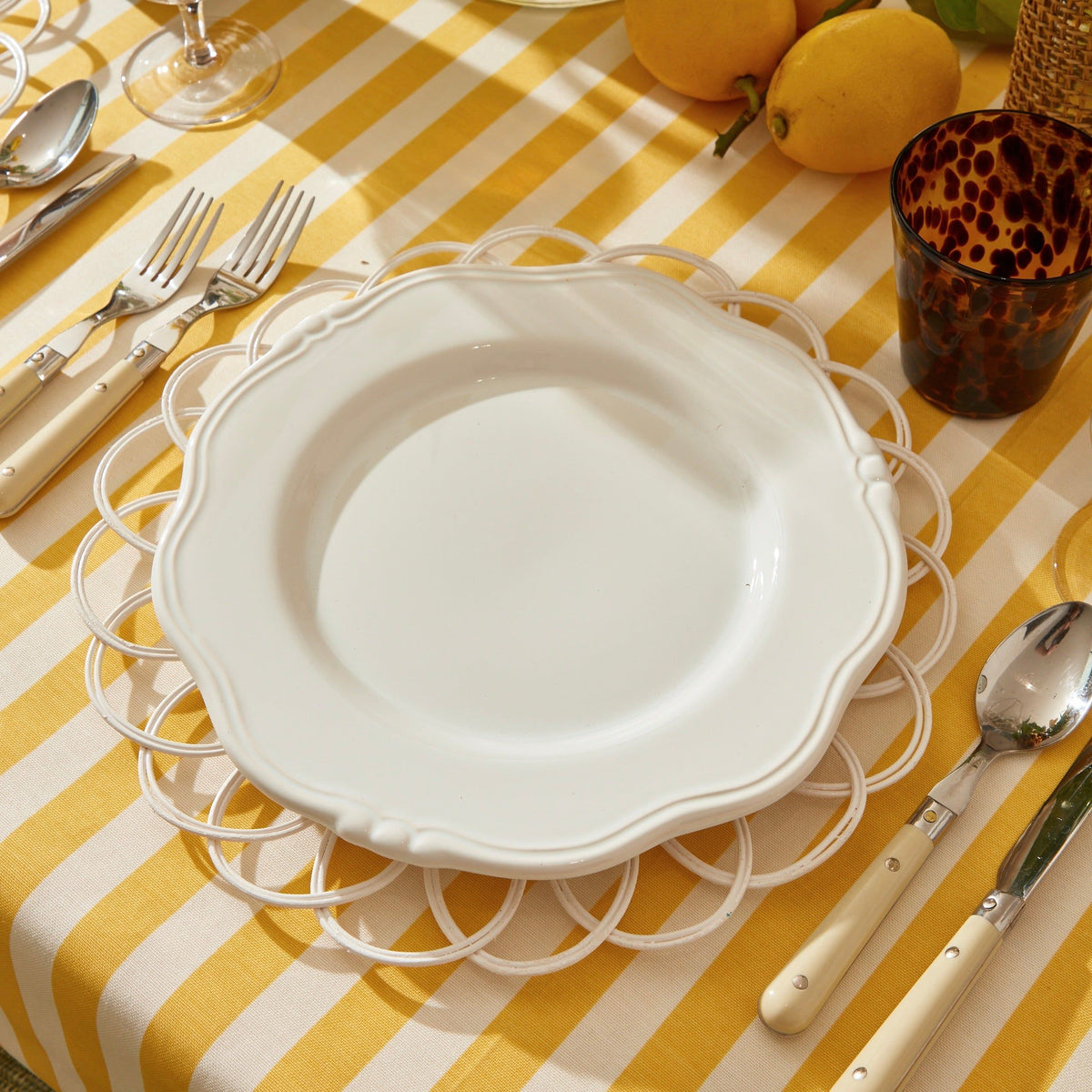 Provence Ceramic Dinner Plate (1 Piece) | Maison Flâneur