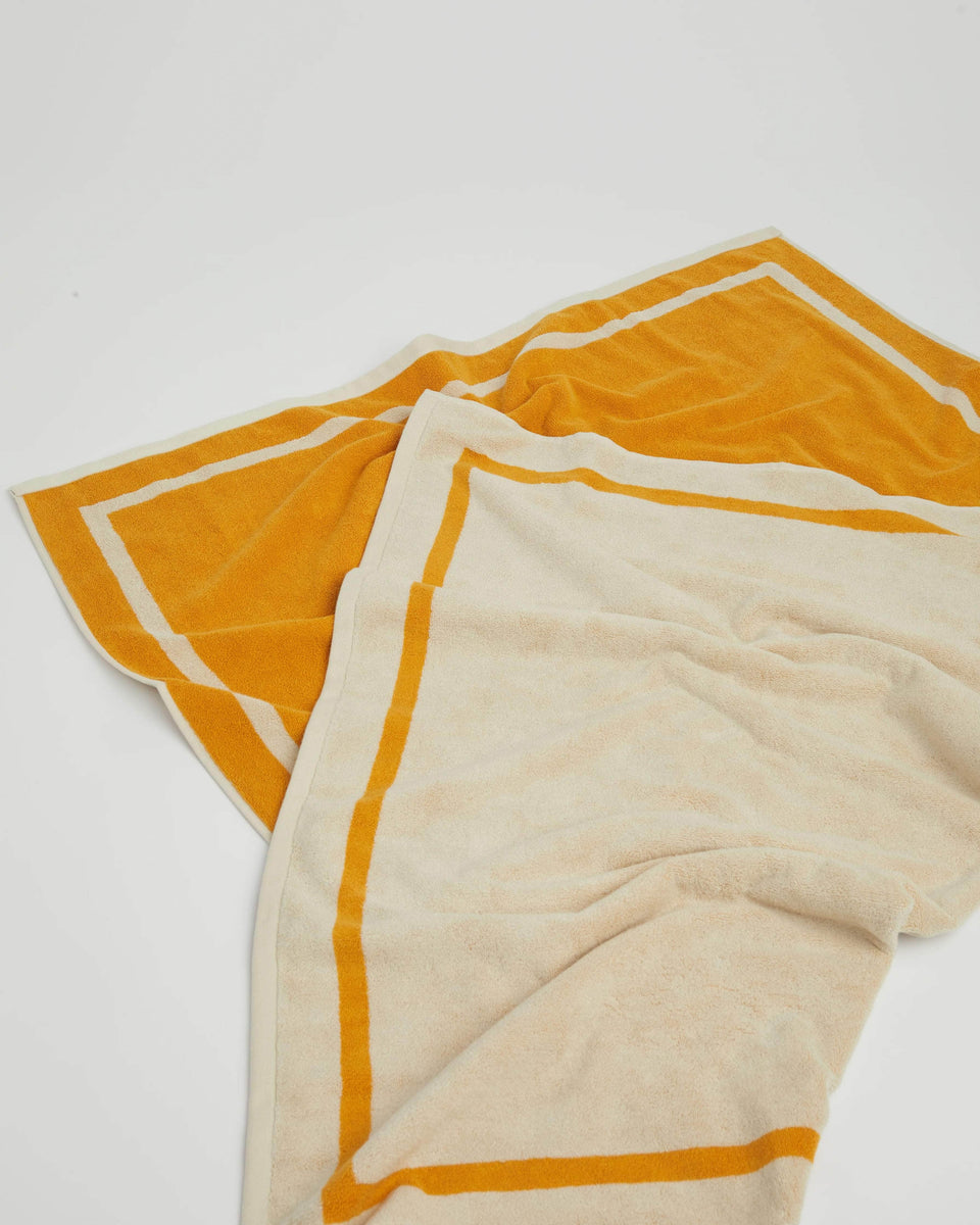 Classic Ecru and Yellow Towels - Set of 4 | Maison Flâneur