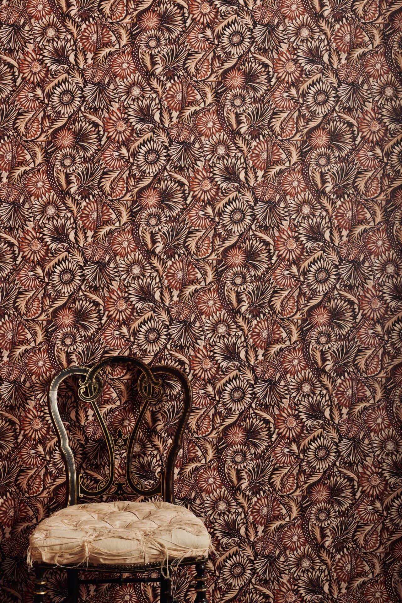 Rapture Raisin Wallpaper | Maison Flâneur