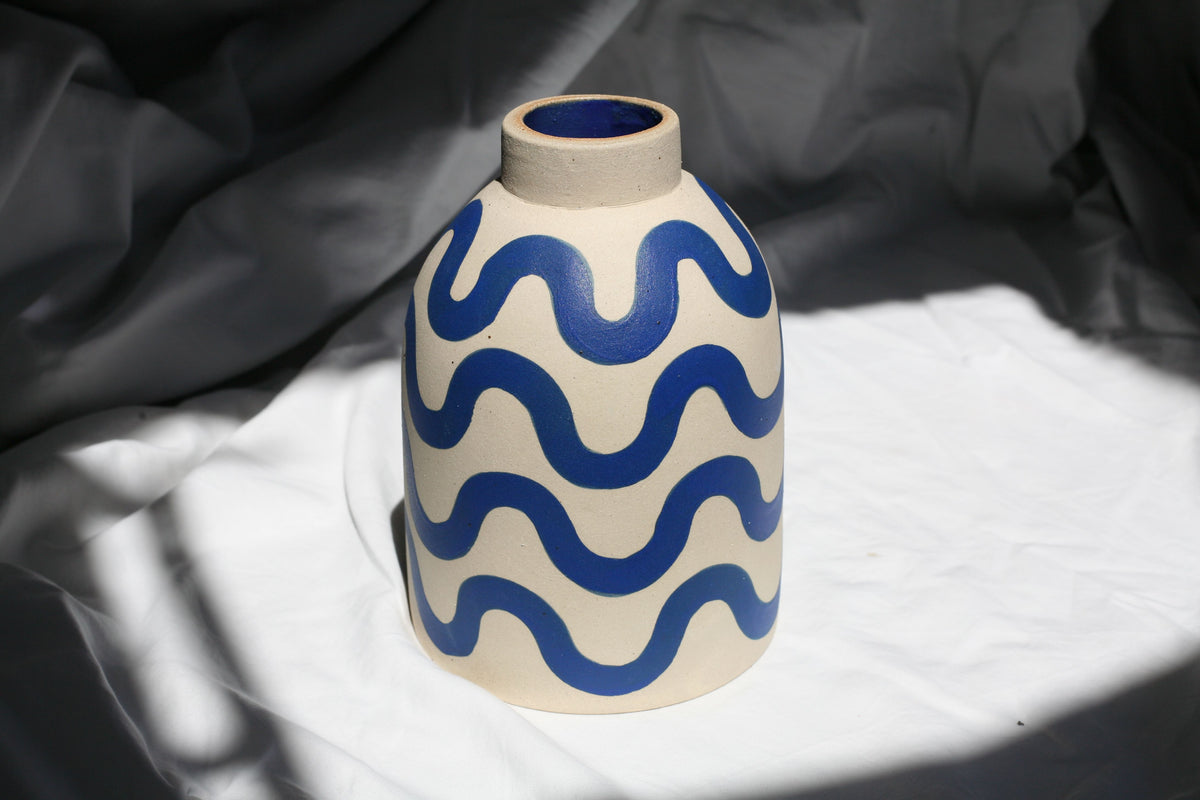 Beehive Vase in Wave | Maison Flâneur