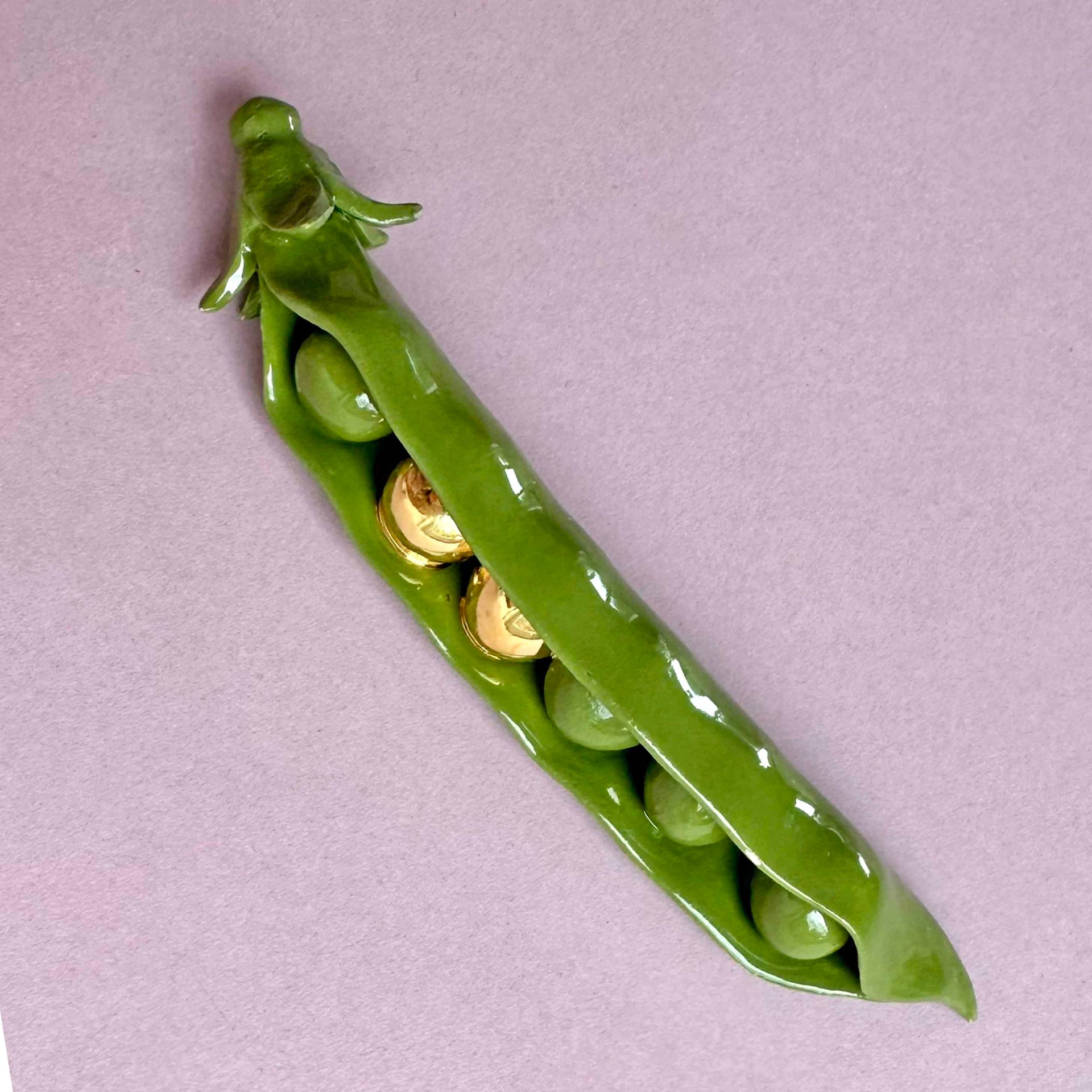 Two Gold Peas in a Pod | Maison Flâneur