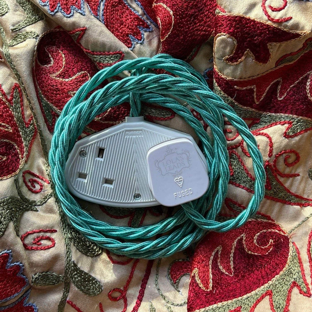 Fabric Extension Cable in Kingfisher | Maison Flâneur